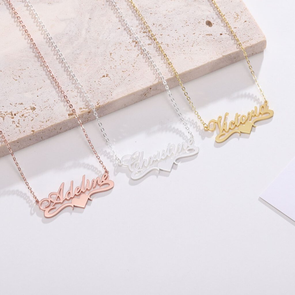Custom Heart Name Necklace [Silver, Gold, Rose Gold]